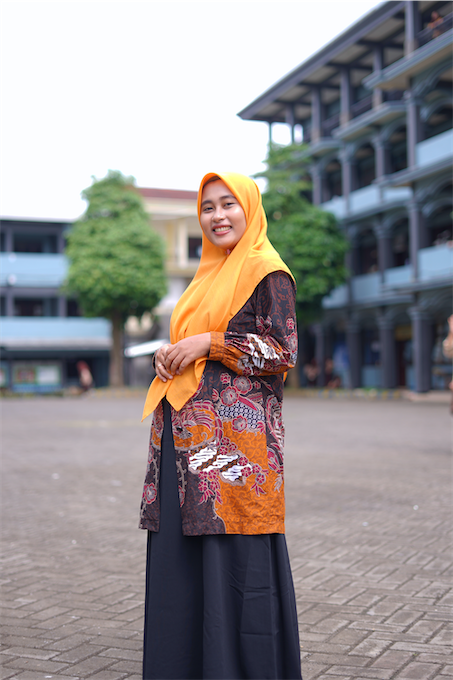 SMA DARUSSALAM — LULUK EMIYATI, S.Pd